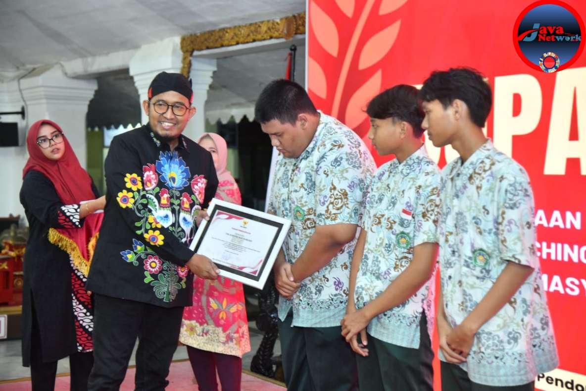 Tim Robotik MAN Sumenep Ukir Prestasi Internasional, Bupati Fauzi ...